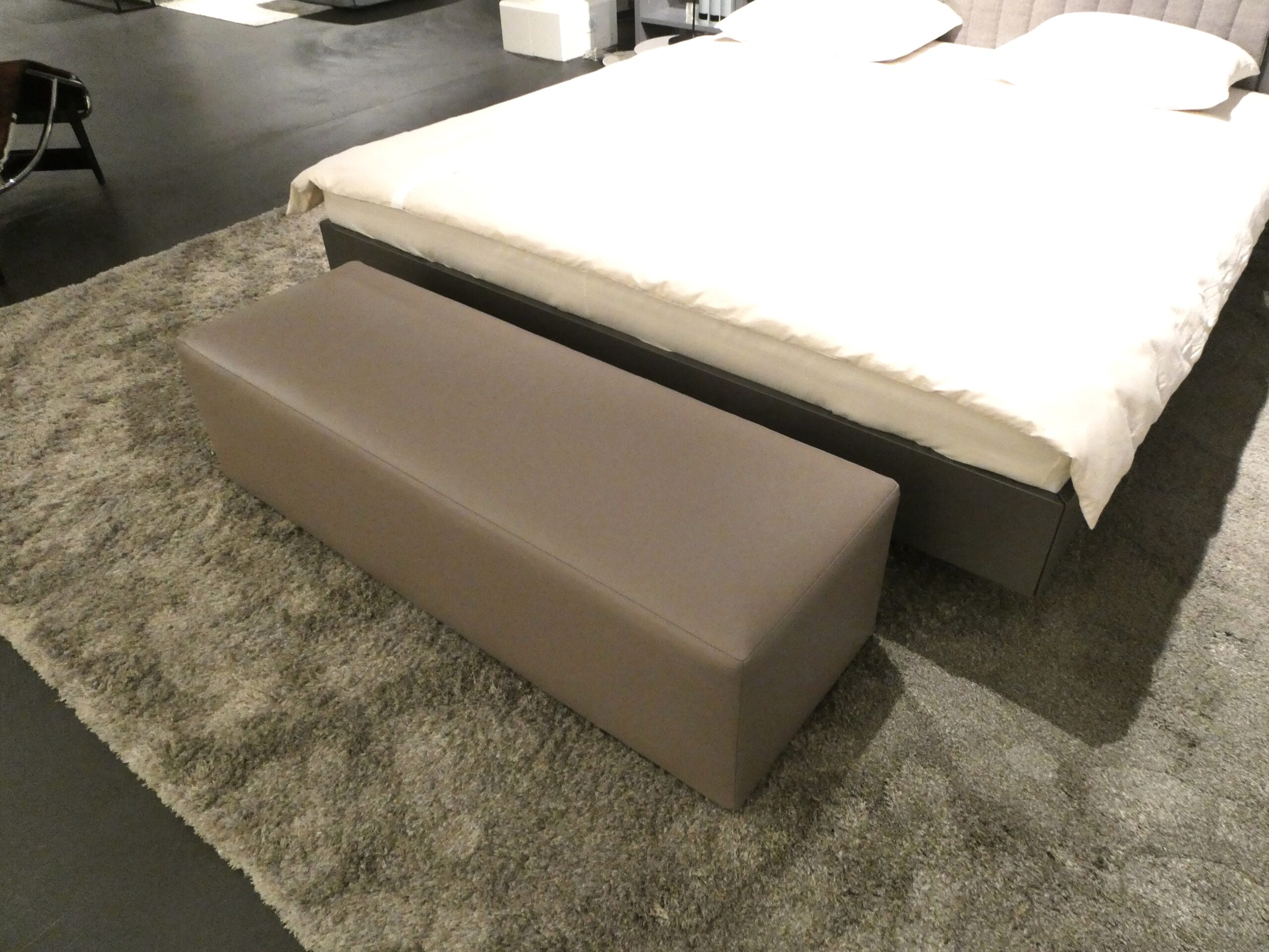 Cassina Hockerbank Note – Gamma Premium-Outlet